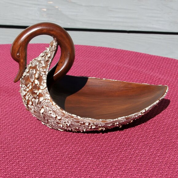 Source Unknown | Accents | Unique Ceramic Swan Dish Display With ...